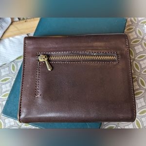 Levenger | Bags | Brown Levenger Wallet And Planner In One 425 X 5 ...